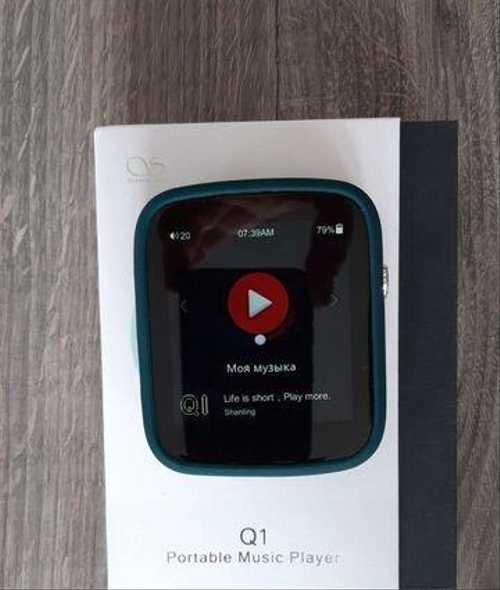 Portable music player Shanling Q1