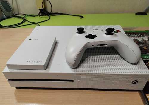 Xbox One 500Gb + 2Tb HDD + 6 дисков с играми