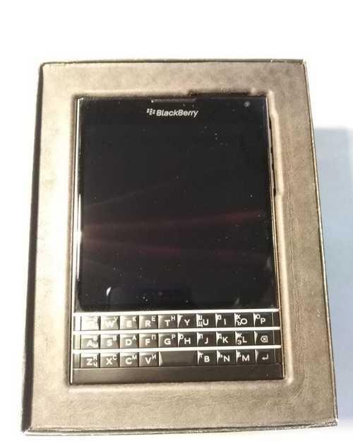 Телефон Blackberry Passport 2019
