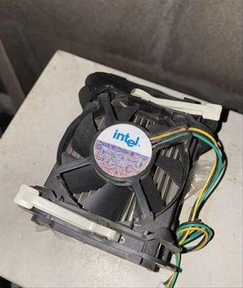 Кулер процеccорный Intel CPU Fan a80856-004