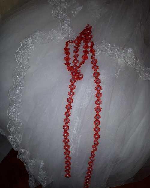 Свадебное платье, фата, лента красная,корона