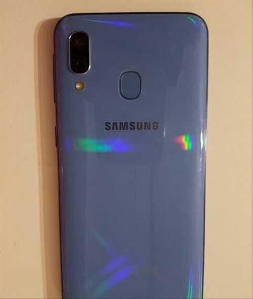 Samsung Galaxy A40 (SM-A405FM) на запчасти