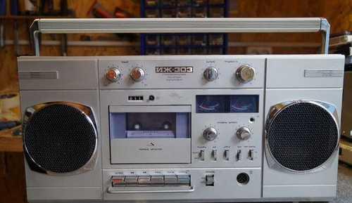 Магнитофон кассетный "Иж - 303" стерео