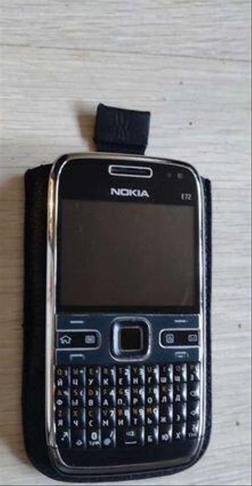 Смартфон Nokia Е72