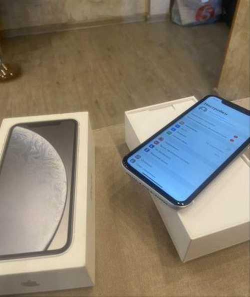 iPhone XR 64gb