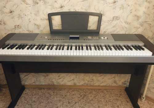 Цифровое пианино yamaha DGX-640