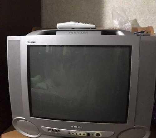 Старый телевизор Samsung