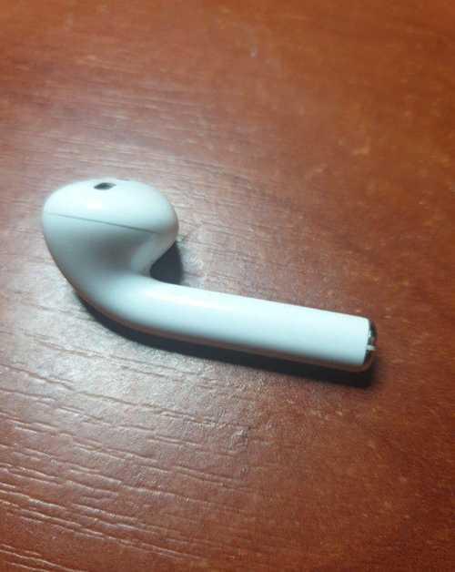 Левый наушник Airpods