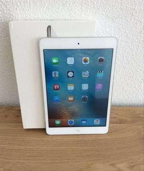 iPad Mini 16GB white на айклауд