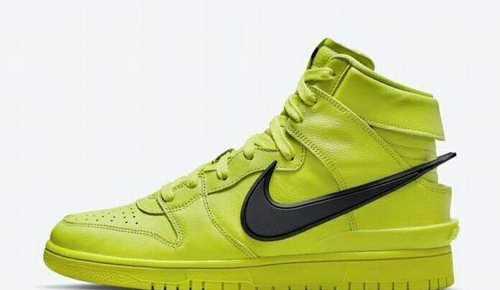 Nike Dunk High Ambush Flash lime