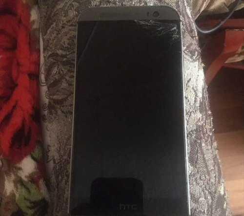 Телефон HTC One M8
