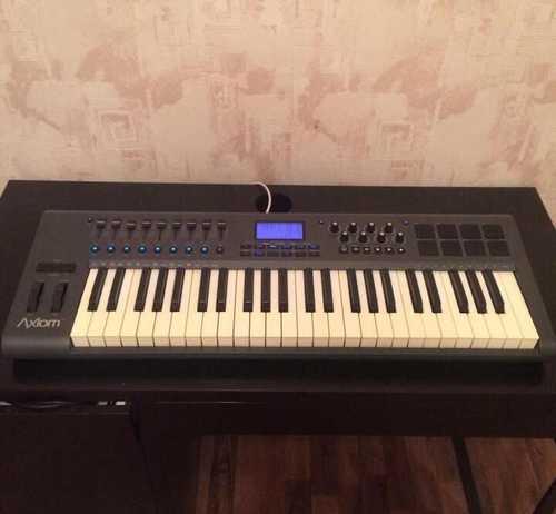 Midi клавиатура M audio