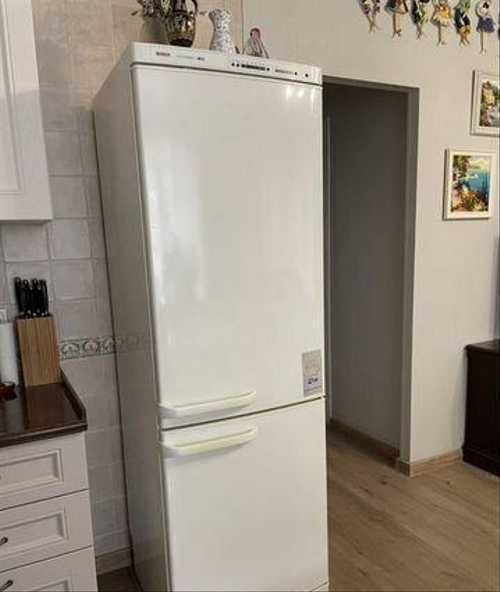 Холодильник Bosch kgs 37320