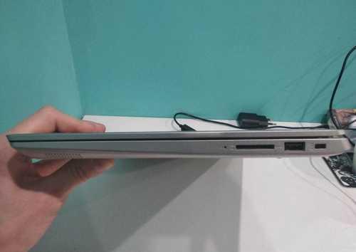 Ноутбук Lenovo Ideapad 330S-14AST