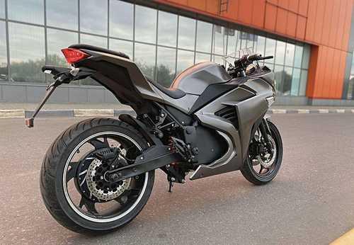Yamaha R3 (копия) 5кВт/72V60Ач