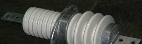 Изолятор проходной ипу-10/630-7.5 ухл1(овал. флан)