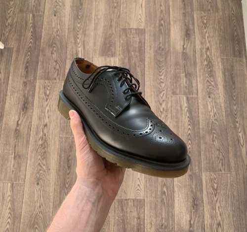 Брони Dr. Martens 3989