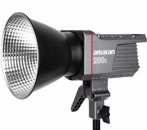 Aputure Amaran 200x