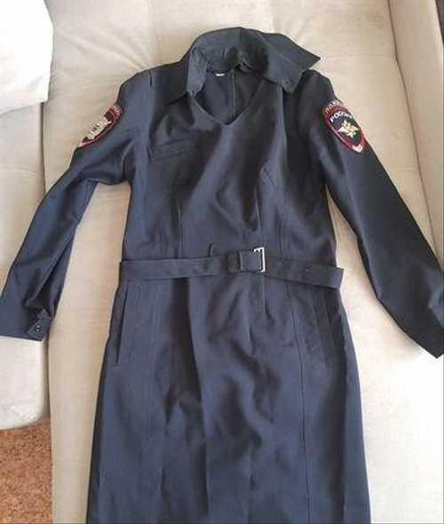 Женская форма полиции