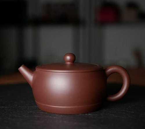 Чайник из исинской глины "Ши Дунь "