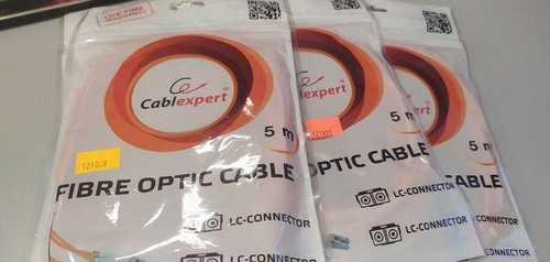 Оптоволоконный кабель Cablexpert (CFO-lclc-OM2-5M)