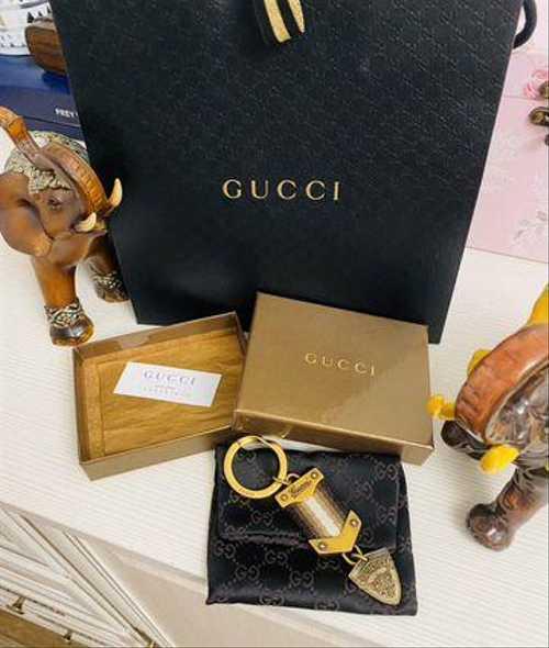 Шикарный винтажный брелок Gucci