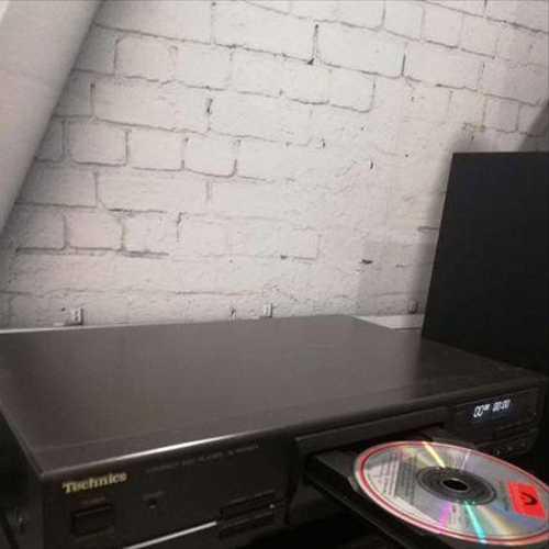 CD пронгыватнль. Technics SL PG480A