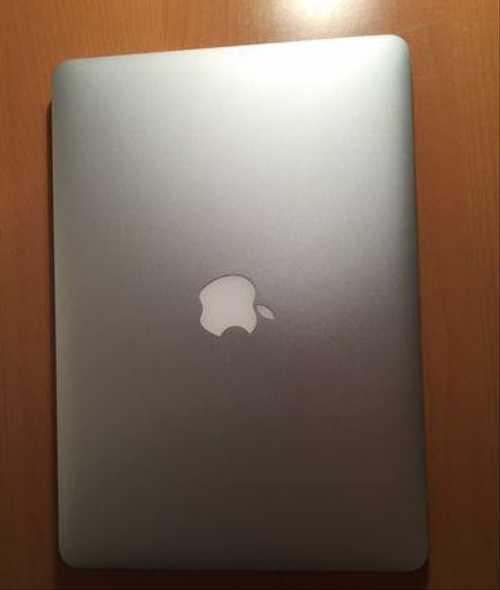 Apple MacBook Air 13 Early 2014