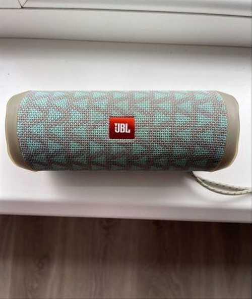 Колонка jbl оригинал