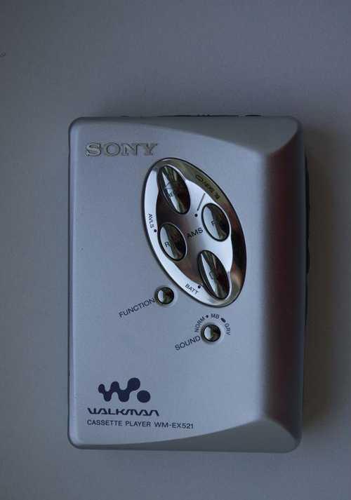 Кассетный плейер Sony walkman WM-EX521