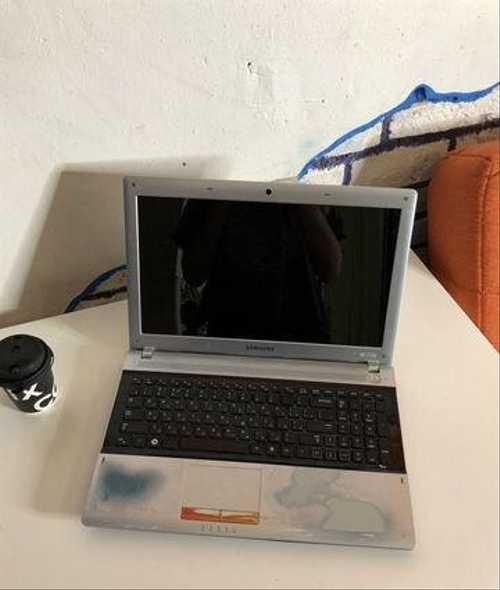 Ноутбук 15,6 Samsung NP-RV515 не работает клава