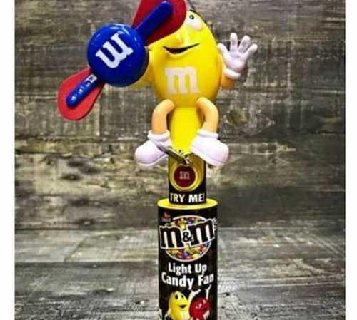 Вентиляр -Диспенсер m&m's