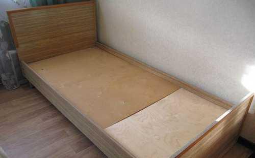 Кровать 1,5 сп без матраса
