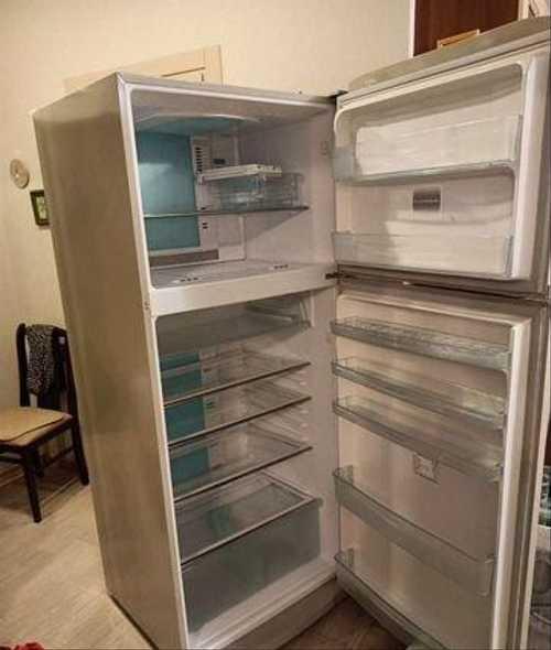 Холодильник Toshiba 600 литров б/у