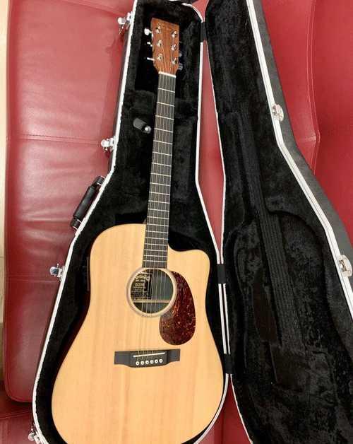 Martin DCX1E (2012 год) с кофром Gator