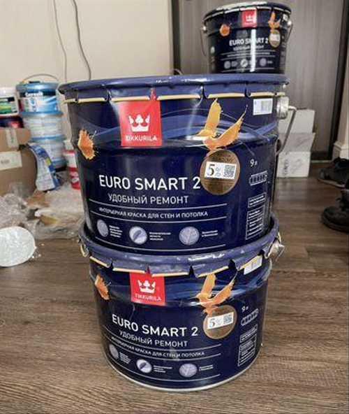 В обоих ведрах. Tikkurila Euro kiri. Tikkurila Euro Lacquer Aqua цвет. Краска белая Yoro Smart 2 15титр. Euro Smart 2.