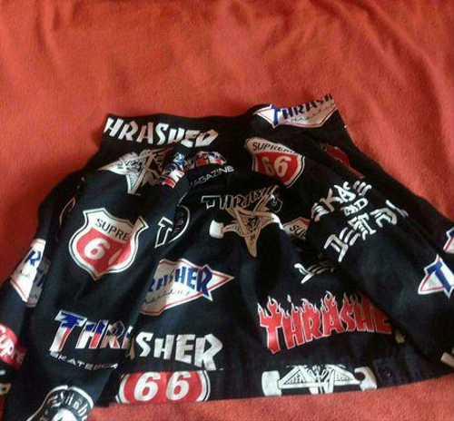 Оригинал thrasher x supreme