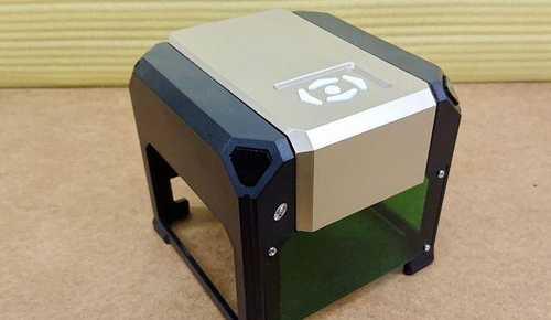 Компактный лазерный гравер-выжигатель с Bluetooth