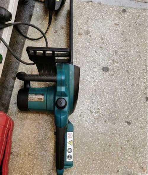 Электропила makita uc3520a