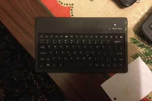 Клавиатура для планшета Самсунг гелакси7.7 блютуз