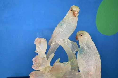 Винтажная статуэтка попугаи, прозрачная смола