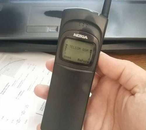 Телефон слайдер Nokia 8110