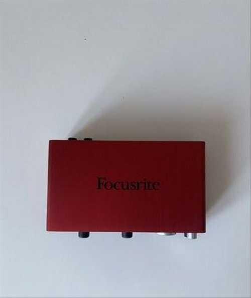 Звуковая карта focusrite scarlett 2i2