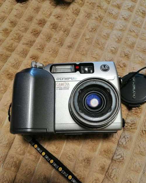 Цифровой фотоаппарат Olympus Camedia C-4000 Zoom