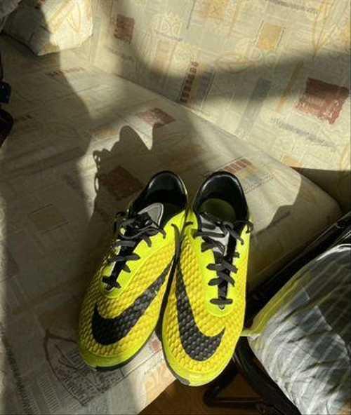 Сороконожки nike hyper venom