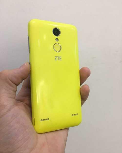 Телефон ZTE blade x5