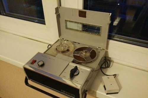 Катушечный магнитофон Sony tapecorder tc-907 1970г