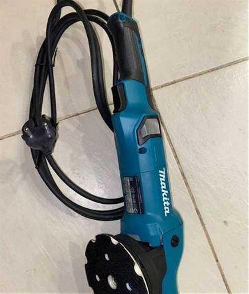 Полировальная машина makita po5000c