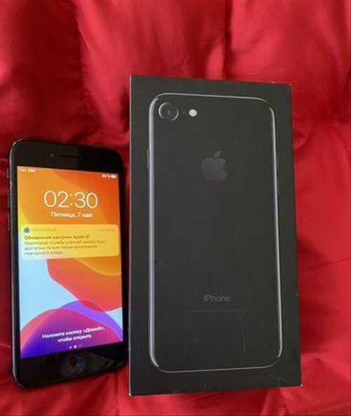 Телефон iPhone7 128