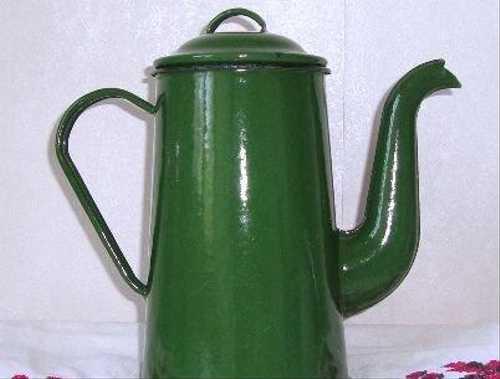 Эмалированный чайник-кувшин сделан в СССР